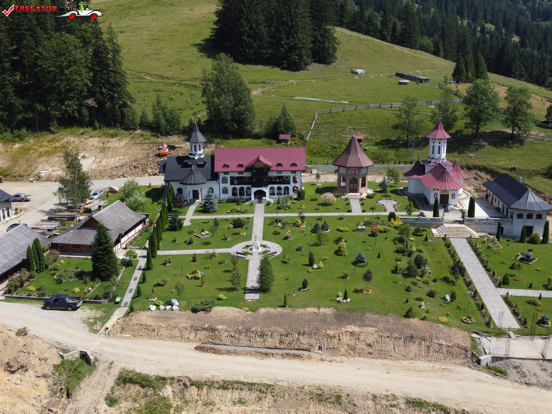 Mănăstirea Acoperământul Maicii Domnului Secrieș-Moldovița. Galerie Foto – Imagini cu Obiective ...